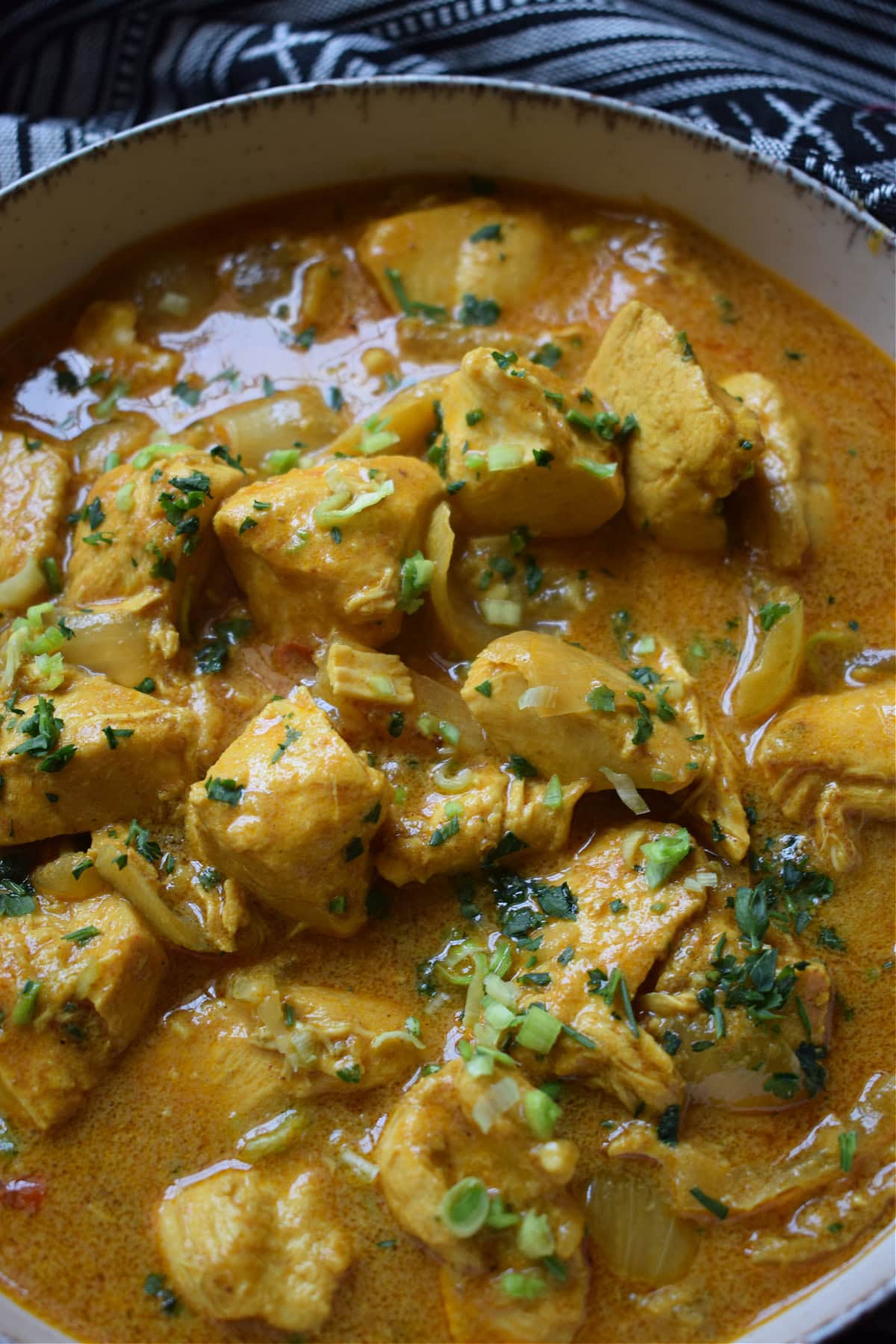 Slow Cooker Curry Chicken With Coconut Milk - Julia's Cuisine