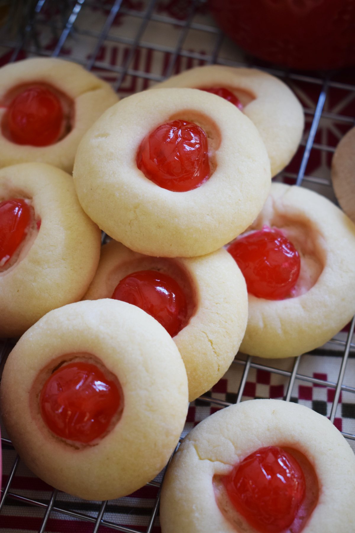 Whipped Shortbread - Julia's Cuisine