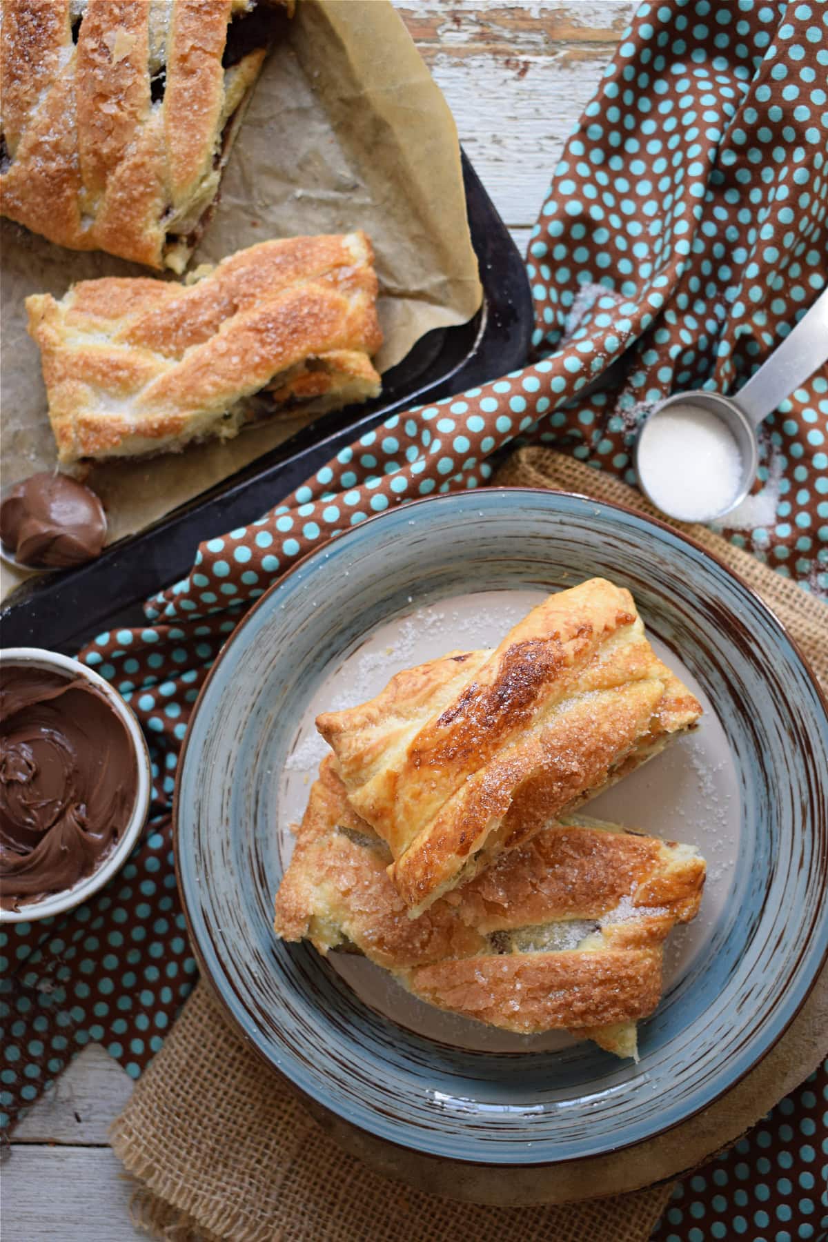 Nutella Puff Pastry Braid - Julia's Cuisine