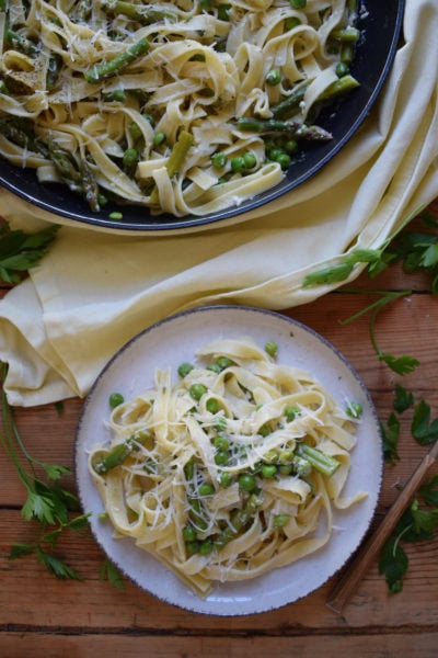 Pasta Primavera with Asparagus and Peas - Julia's Cuisine