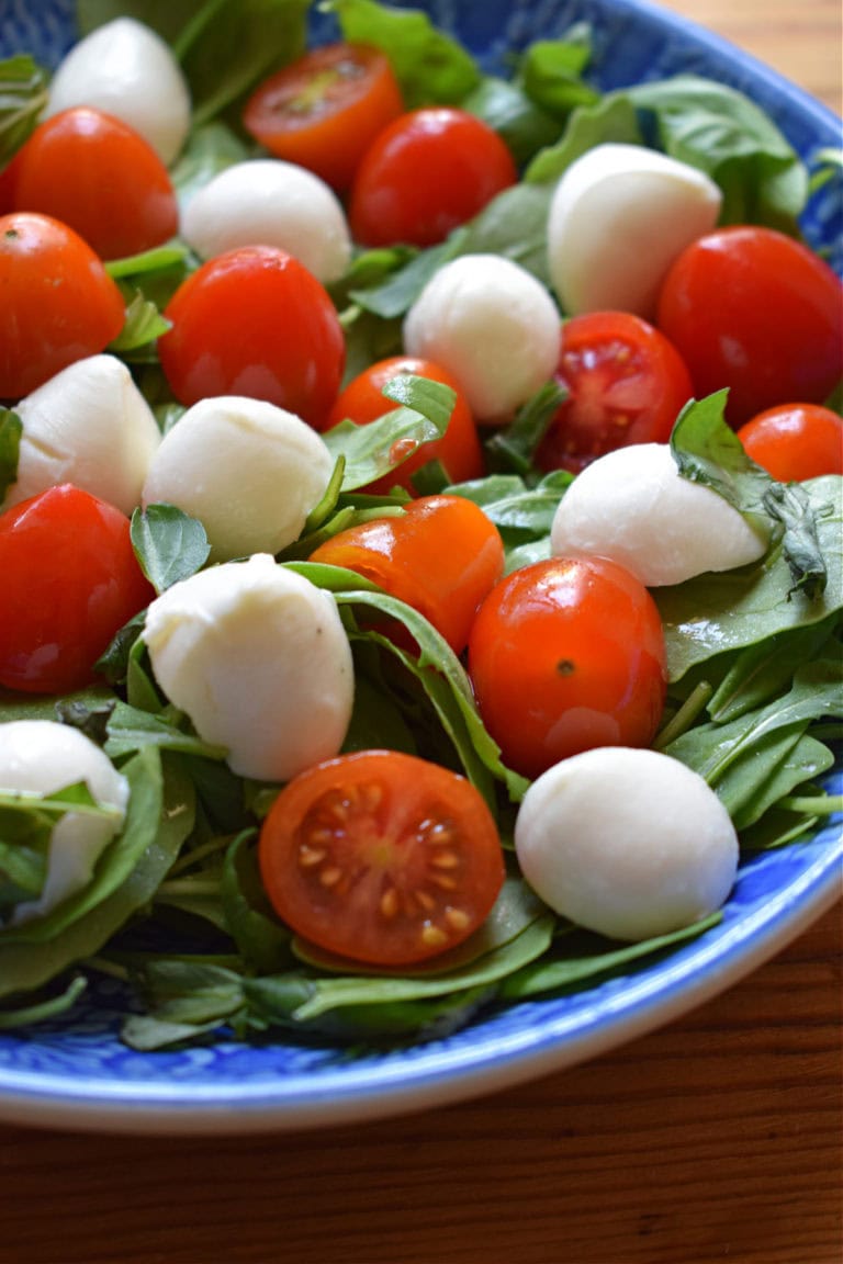 Classic Caprese Salad - Julia's Cuisine