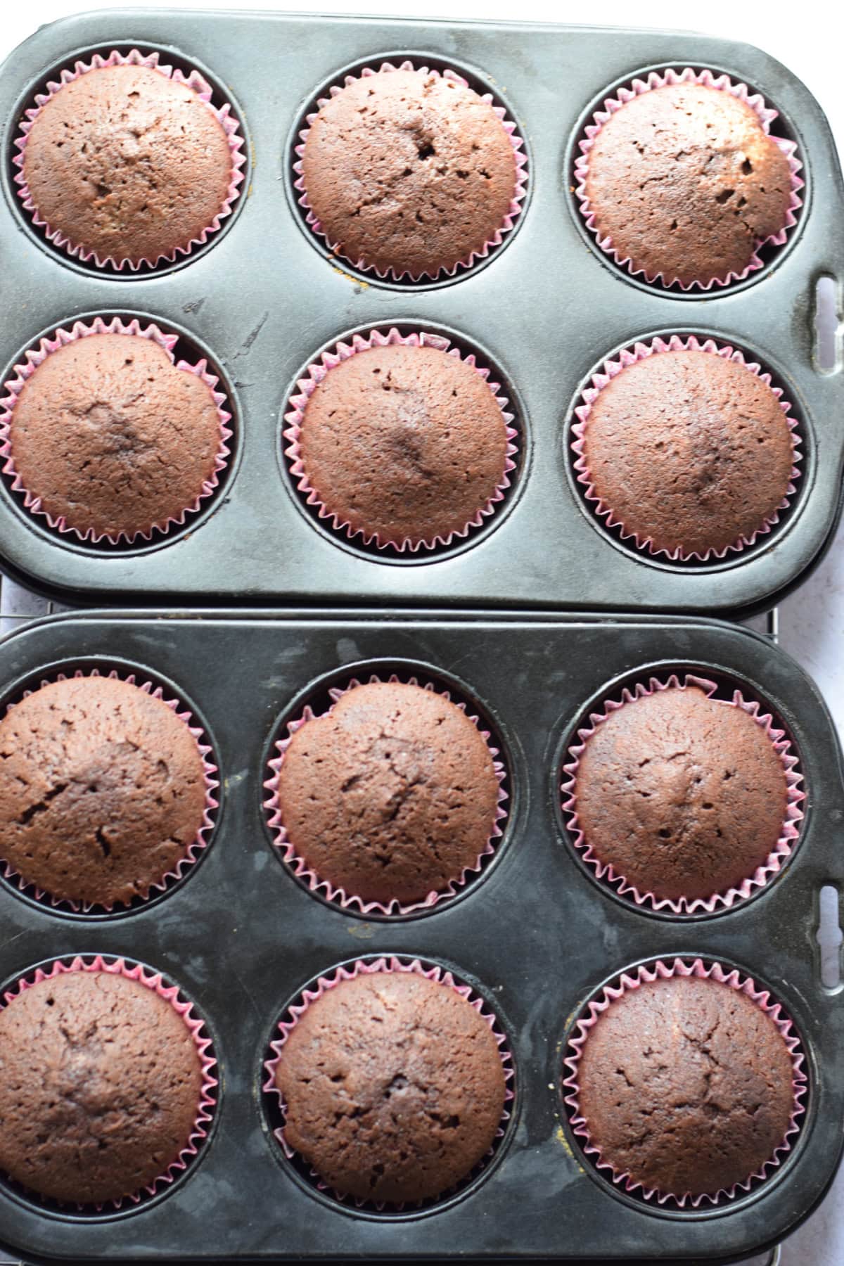 Mascarpone Buttercream Topped Chocolate Cupcakes - Julia's Cuisine