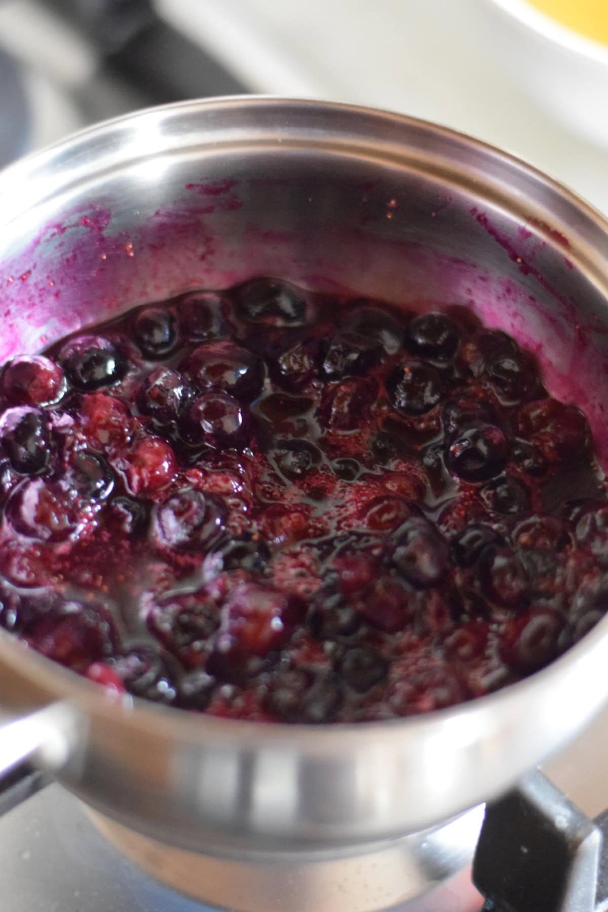 Blueberry Lemon Puff Pastry Recipe - Julia's Cuisine