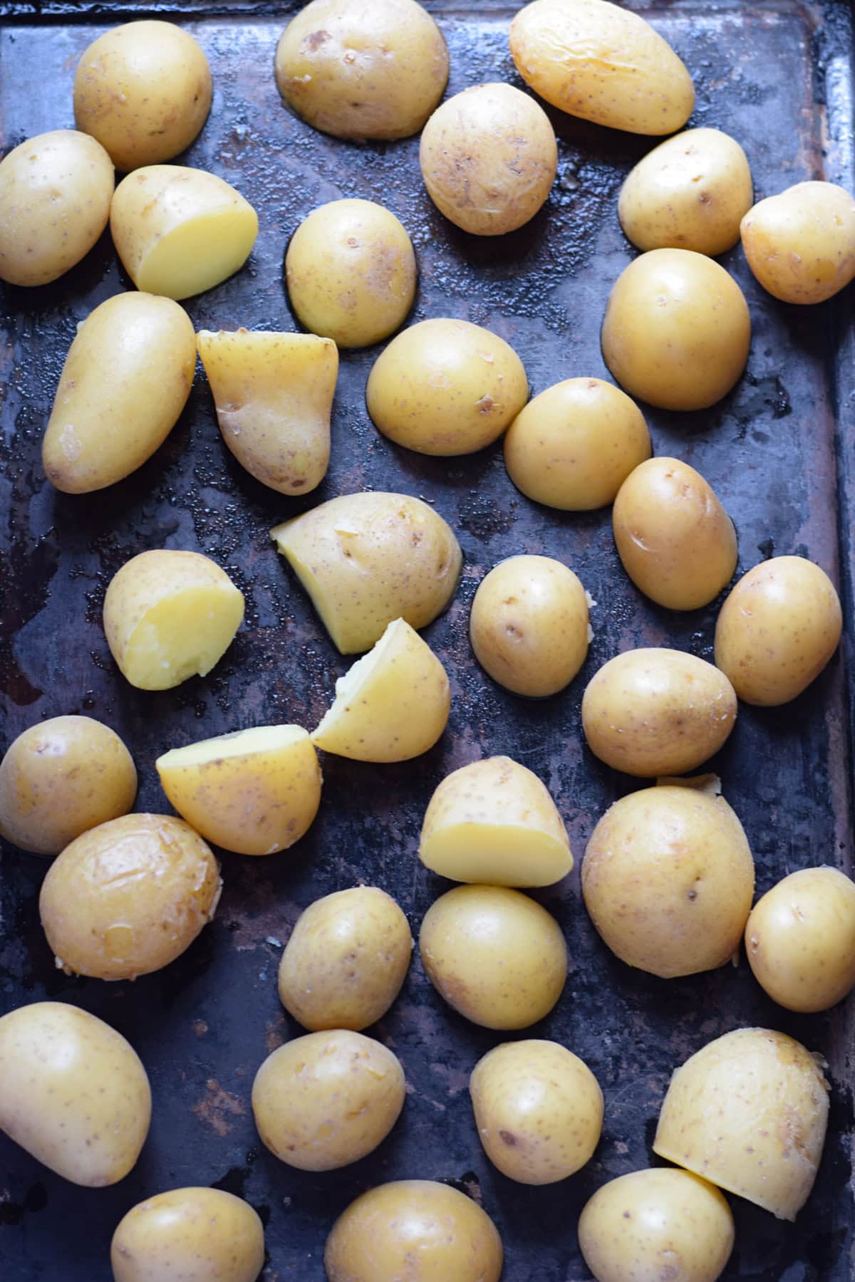 Garlic Butter Roasted Potatoes - Julia's Cuisine