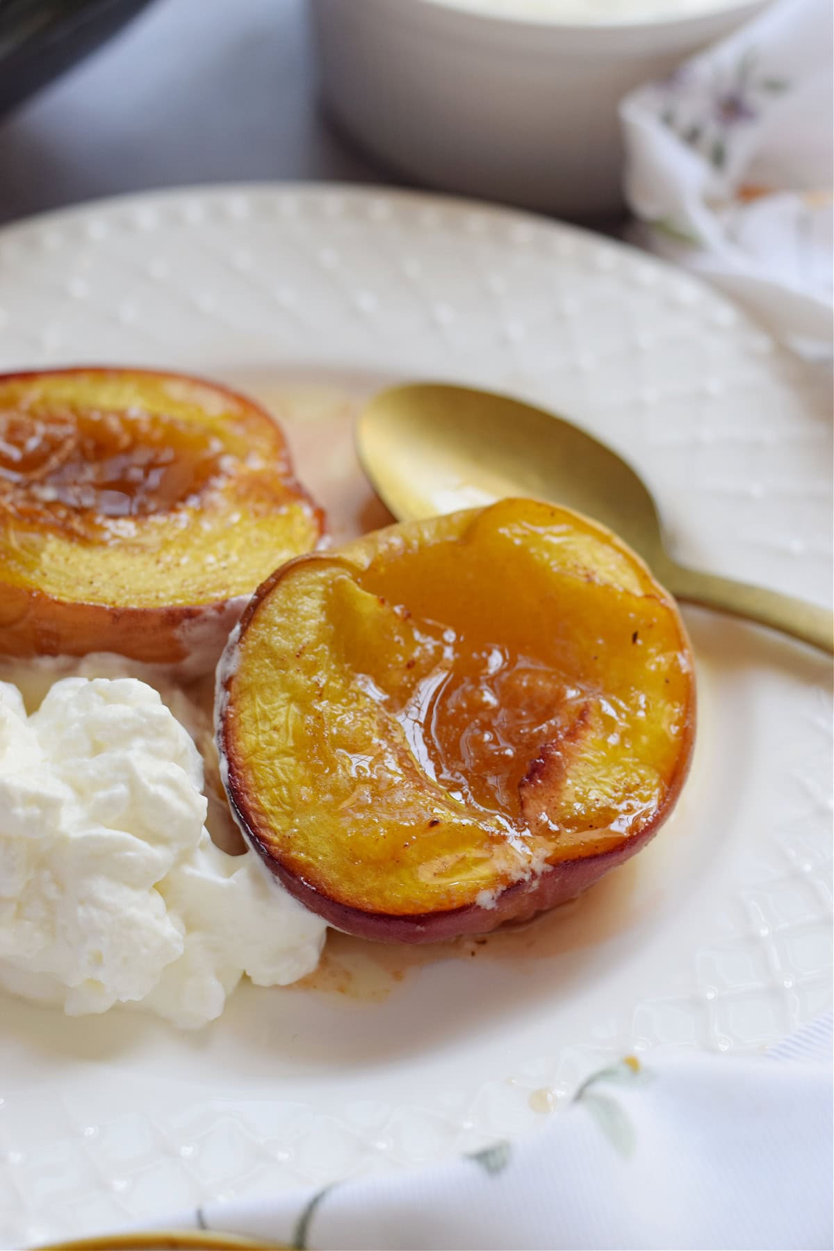 Brown Sugar Baked Peaches - Julia's Cuisine