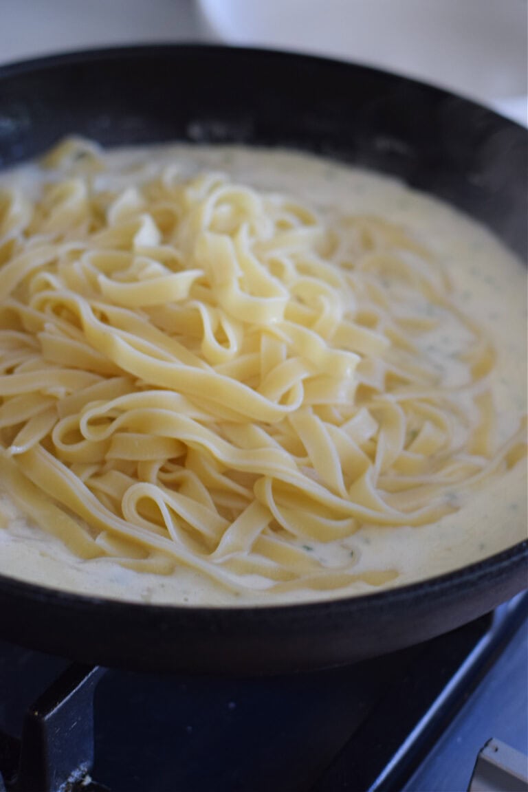 Creamy Garlic Parmesan Pasta - Julia's Cuisine
