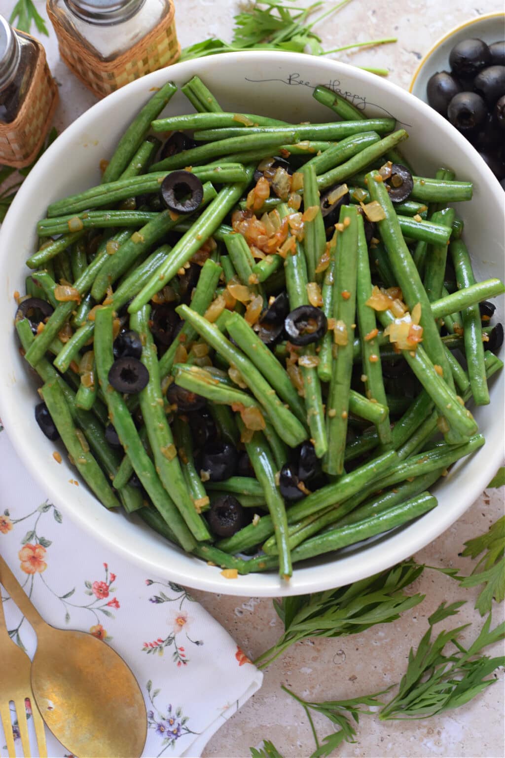 Sauteed Green Beans With Black Olives - Julia's Cuisine